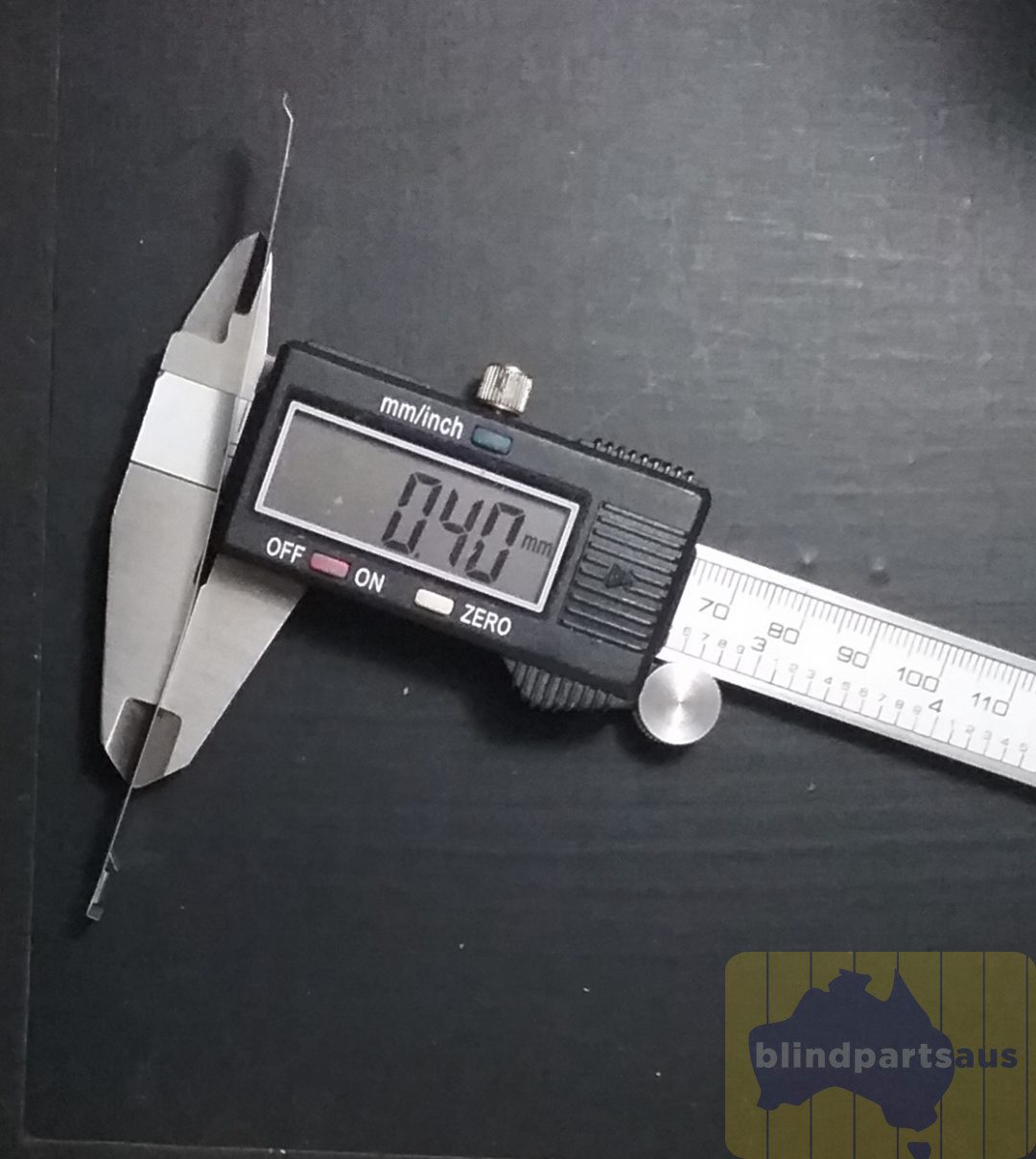 Spacer links Faber 96/88mm metal to suit vertical blind carriers ...