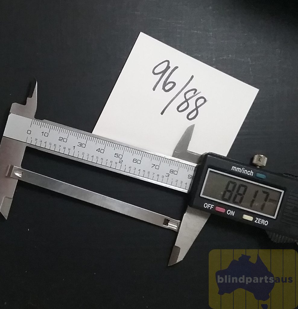 Spacer links Faber 96/88mm metal to suit vertical blind carriers ...
